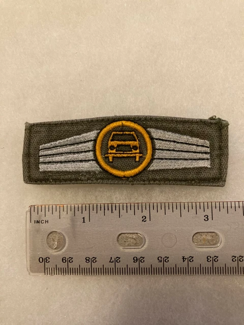 AUTHENTIC WEST GERMAN Bundeswehr UNKNOWN Luftwaffe Rank Wings Badge ...