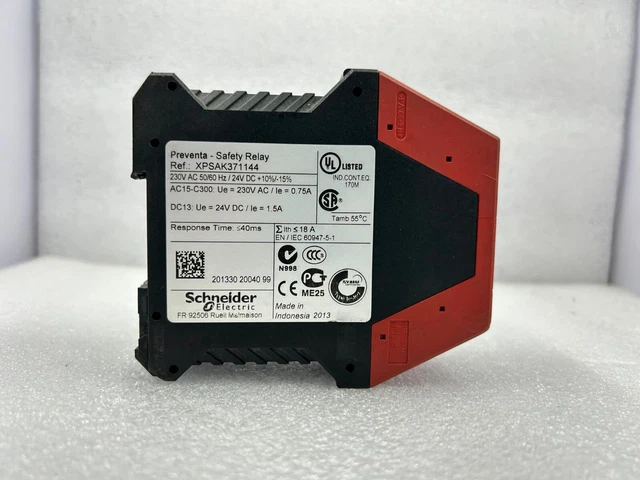 SCHNEIDER ELECTRIC XPS-AK Xpsak371144 Safety Relay Fully Operational ...