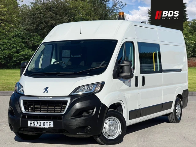 PEUGEOT BOXER 2.2 BlueHDi 335 Professional L3 H2 Euro 6 - WELFARE VAN ...