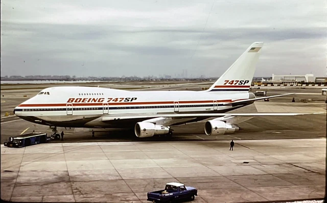 35MM AIRCRAFT SLIDE- Boeing 747 SP- Livery Blue / White / Red - See ...
