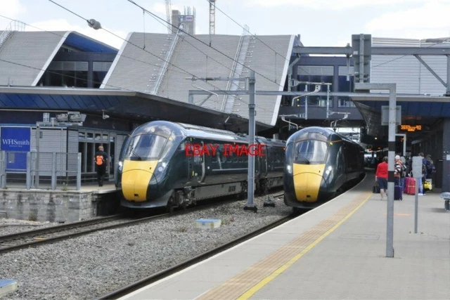 PHOTO CLASS 800 Reading Station Showing Finished Platforms 8 And 9 25Th ...