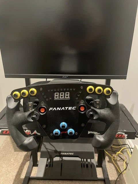 FANATEC CSL ELITE wheel base v1.1 with a F1 Esports steering wheel ...