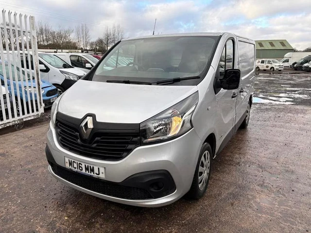 RENAULT TRAFIC TRAFIC SL27 Business+ dCi Panel Van Manual £3,495.00 ...