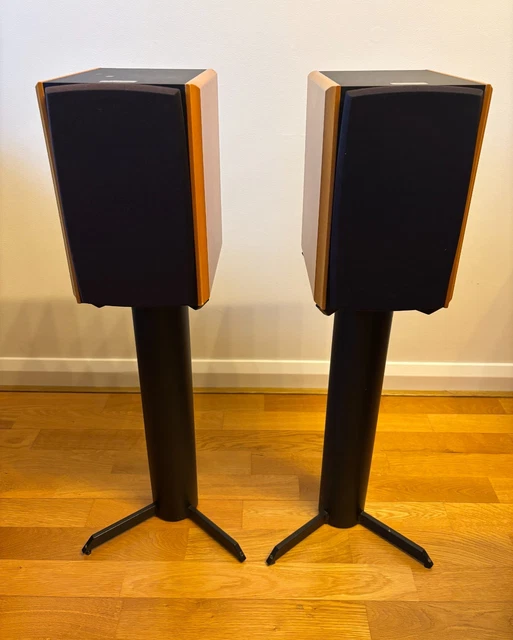 RUARK EPILOGUE 2 bookshelf speakers with stands £198.30 - PicClick UK