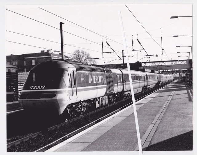 LARGE PHOTOGRAPH OF HST 43082 at Peterborough 18/1/1990 £3.00 - PicClick UK