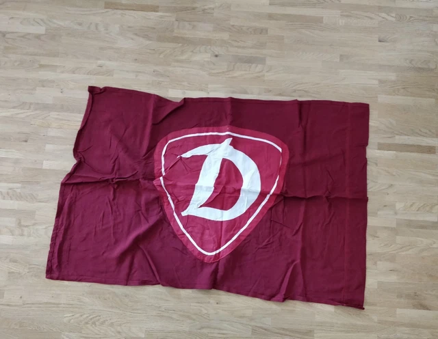BFC DYNAMO, DYNAMO BERLIN, DDR, OBERLIGA FAHNE, EISBÄREN. 80x60 cm EUR ...