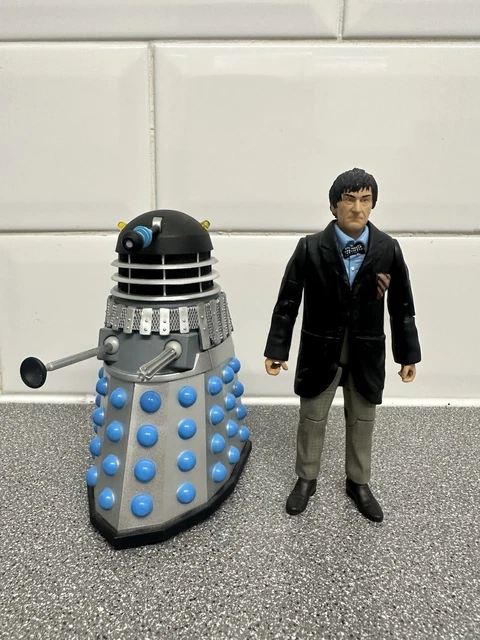 DOCTOR WHO 2ND Doctor With Dalek Figure Set Toys R Us Exclusive £31.92 ...