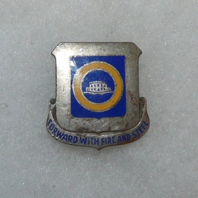 ORIGINAL WW2 US Army 42nd Armored Infantry Battalion Pinback DUI Unit ...