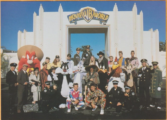 MOVIE WORLD GOLD Coast Queensland Theme Characters Movie World Postcard ...