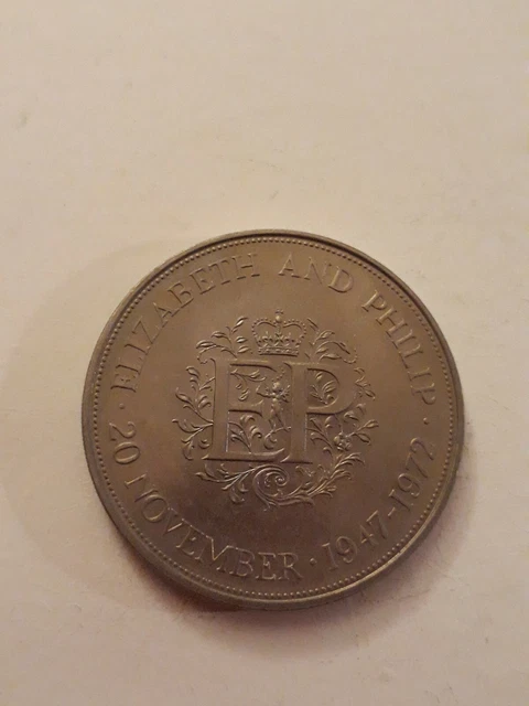 ELIZABETH AND PHILIP 25th Wedding Anniversary Coin 1947 - 1972 £2.99 ...