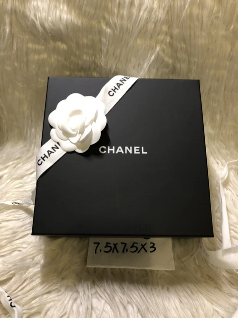 AUTHENTIC GENUINE CHANEL Handbag Box Empty 7.5X7.5X3 With Flower+ribbon ...