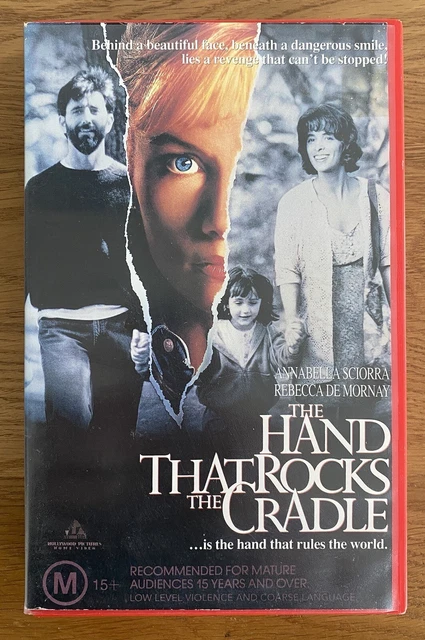 THE HAND THAT Rocks The Cradle VHS 1992 rare RED BIG BOX ! TESTED Free ...