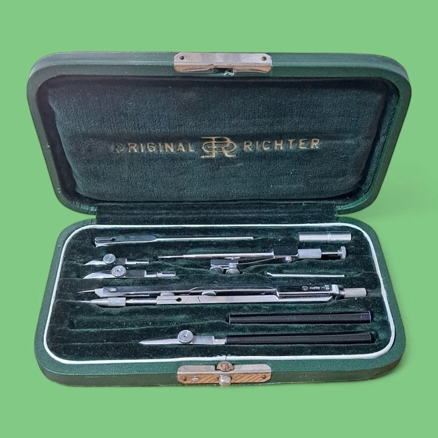 TECHNICAL DRAWING KIT 