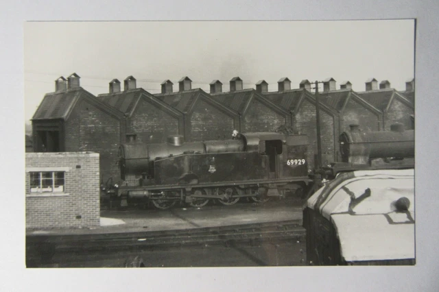 RWY1017 - 1956 Locomotive 69929 at LANGWITH Railway Yard Shed - Real ...