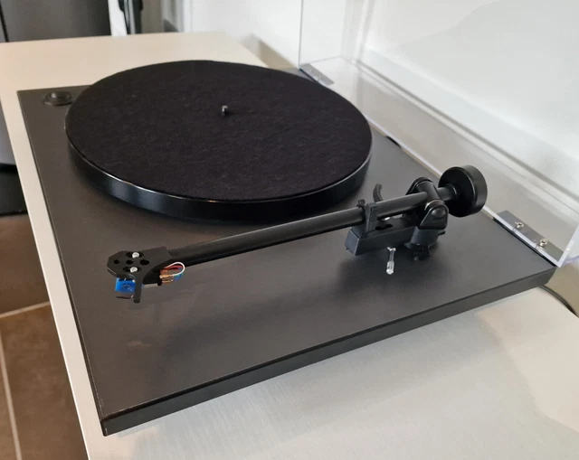 NAD C556 TURNTABLE With Rega Arm Very Good Condition £155.00 - PicClick UK
