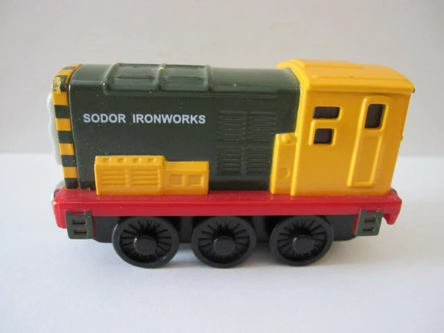 THOMAS THE TRAIN Engine SODOR IRONWORKS "BERT" Die Cast Magnetic ...