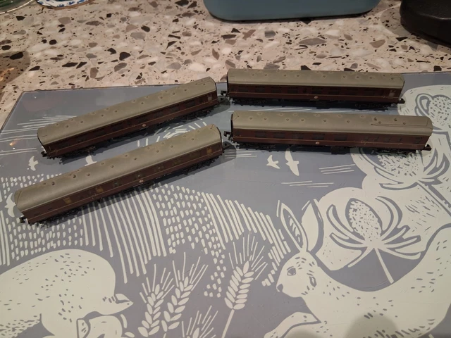 GRAHAM FARISH N Gauge Rake Of 4 Coaches £35.01 - PicClick UK