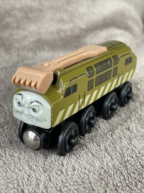 DIESEL 10 THOMAS & Friends Wooden Railway Train / Learning Curve Brio £ ...