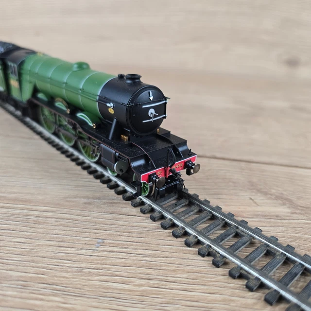 HORNBY R2549 LNER Class A1 Flying Fox Steam Locomotive & Tender 4475 ...