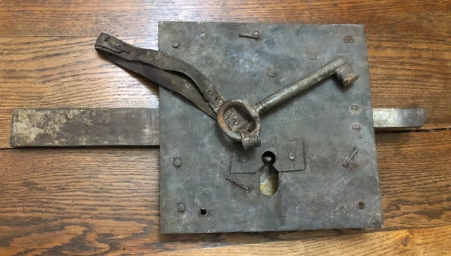 ANCIENNE GRANDE SERRURE De Chateau Avec Sa Clef Et Fonctionne EUR 450 ...