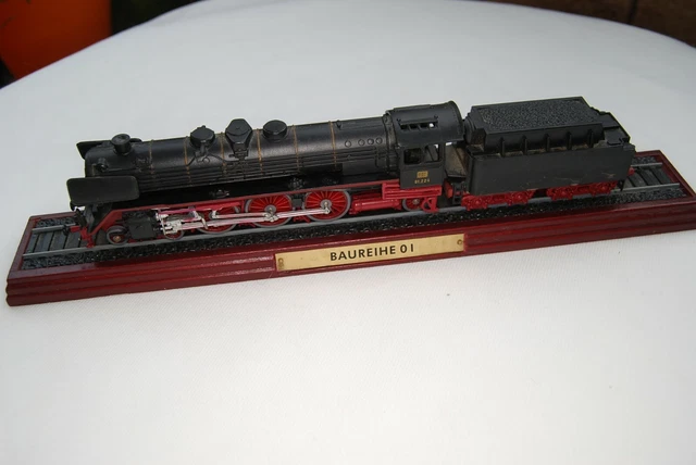 STANDMODELL H0 1:87 Dampflok DB Baureihe 01, Atlas Verlag EUR 16,45 ...