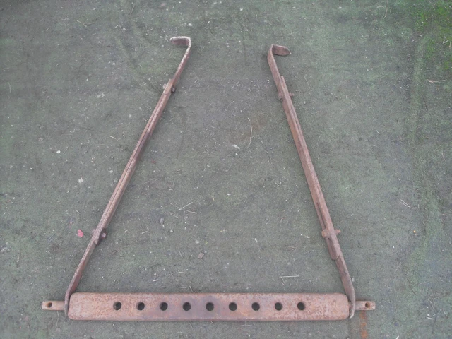 VINTAGE TRACTOR MASSEY FERGUSON 35, 9 Hole DrawBar + Stay Bars , Cat 1 ...