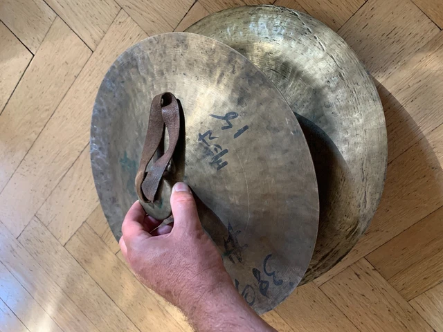 ALTE PAARBECKEN TSCHINELLEN Zimbel Cymbelund Cymbals cymbal Crashbecken ...