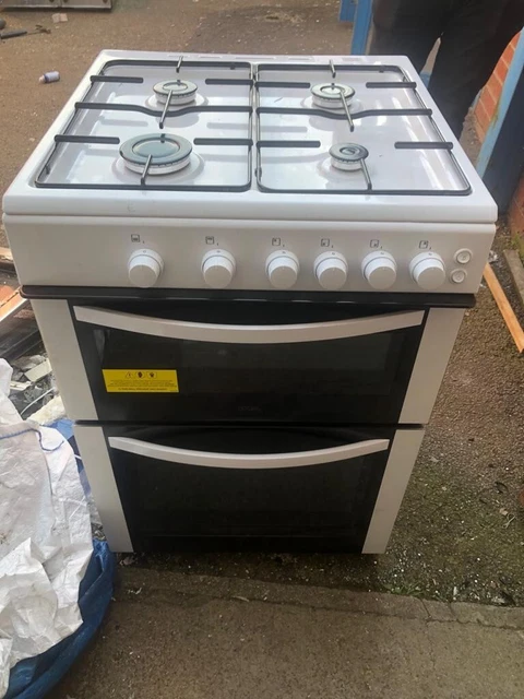 LOGIK LFTG60W22 60 cm Gas Cooker - White LPG Convertible £299.00 ...
