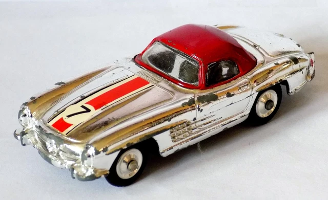 CORGI TOYS NO.304S Mercedes 300 SL Hardtop Roadster Car (1964). Free P ...