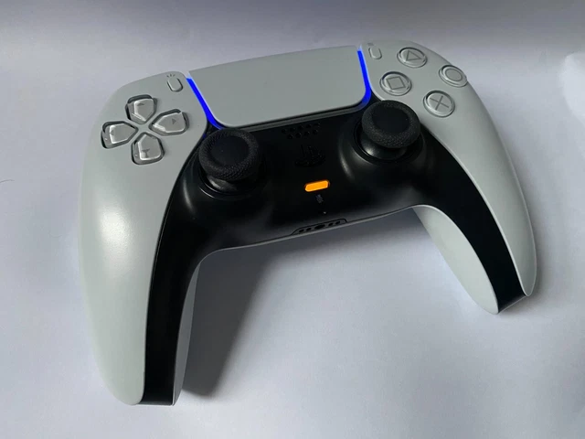 SONY DUALSENSE CONTROLLER PlayStation 5 White/Black - PS5 Controller £ ...