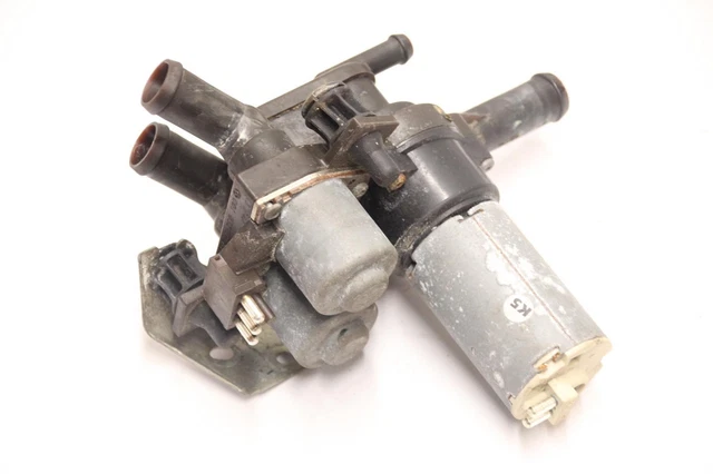 MERCEDES W124 POMPA di Calore Valvola Dell'Acqua Riscaldamento ...