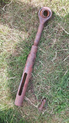 LEYLAND TRACTOR HYDRAULIC drop arm. 3 point linkage lift. Not leveling ...