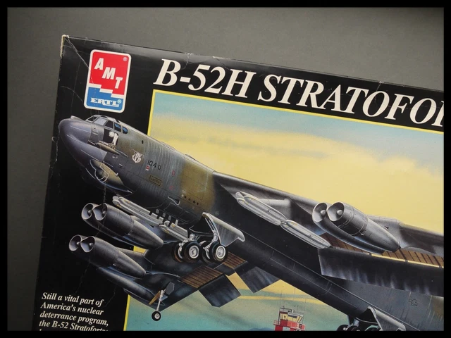 AMT ERTL 8623 B-52H Stratofortress 1:72 new, blueprint perforated £78. ...