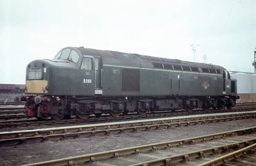 ORIGINAL COLOUR SLIDE of D399 BR class 40 diesel loco £4.99 - PicClick UK