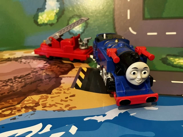 BELLE BLUE FIRE Train Trackmaster Thomas & Friends Motorised Battery ...