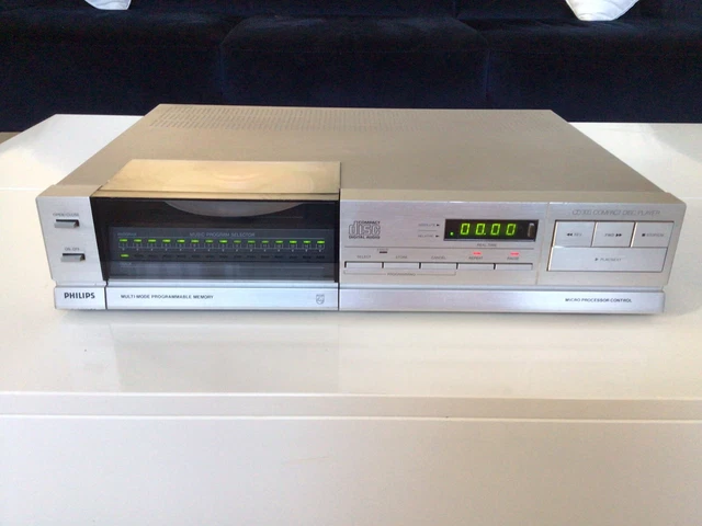 PHILIPS. CD 303 Vintage CD Player. 1983. EXCELLENT. FULLY WORKING ...