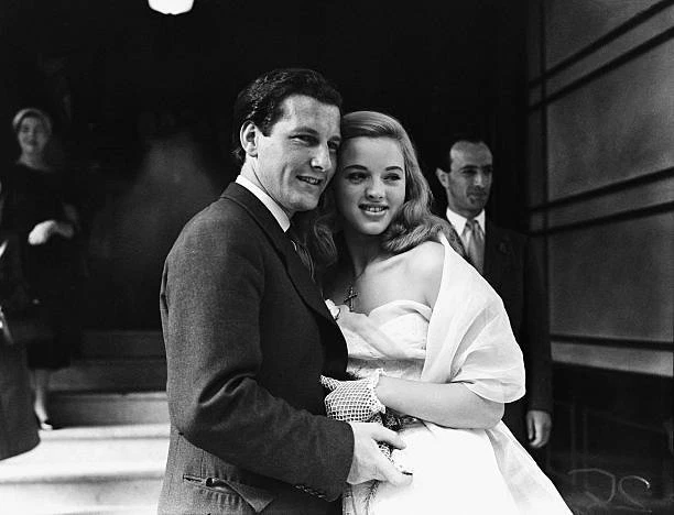 BRITISH ACTRESS DIANA Dors With Her Husband Dennis Hamilton 1951 OLD ...
