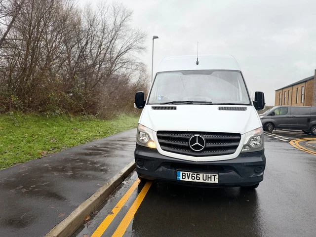 FOR SALE VAN Mercedes Sprinter Lwb Euro 6 No Vat £6,750.00 - PicClick UK