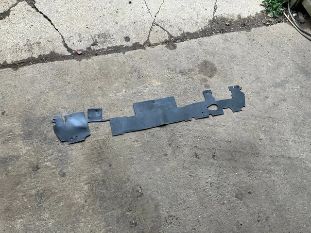 LAND ROVER DEFENDER 90/110/130 Td5 Genuine Bulkhead Sound Proof Mat ...