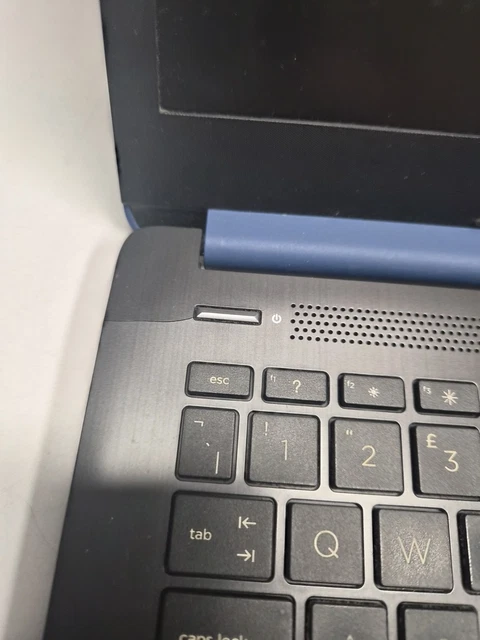 HP 14-CM0599SA LAPTOP Ryzen 3 2200U working comes with charger no hdd £ ...