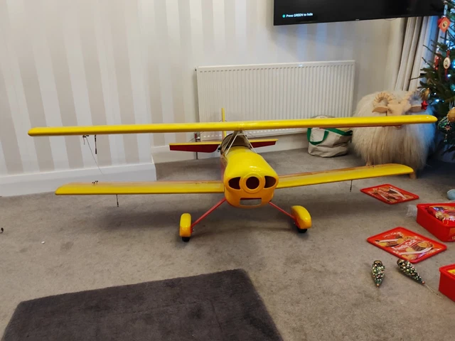 SIG SUNDANCER RC biplane man cave model read description £60.00 ...