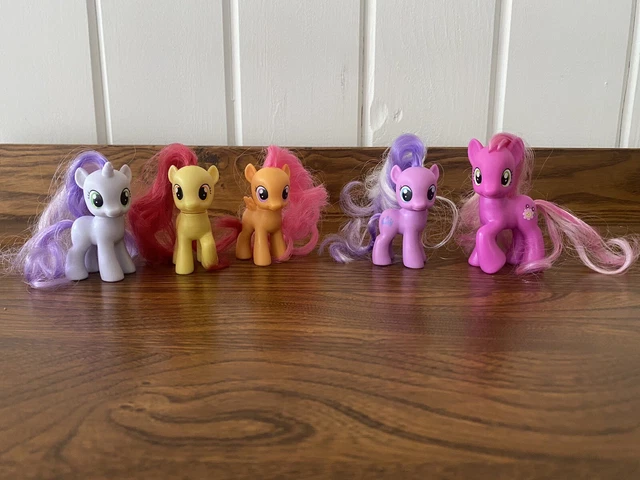 MY LITTLE PONY School Pals: Apple Bloom, Sweetie Bell, Scootaloo ...
