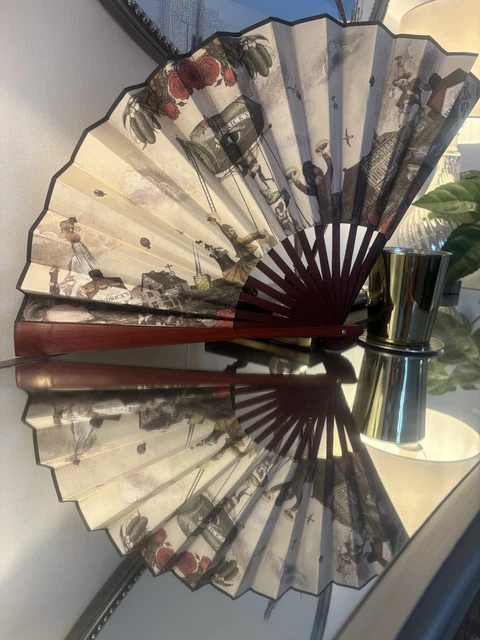 NEW OFFICIAL MERCHANDISE Hendrick's classy wooden Gin Hand Fan 2025 ...