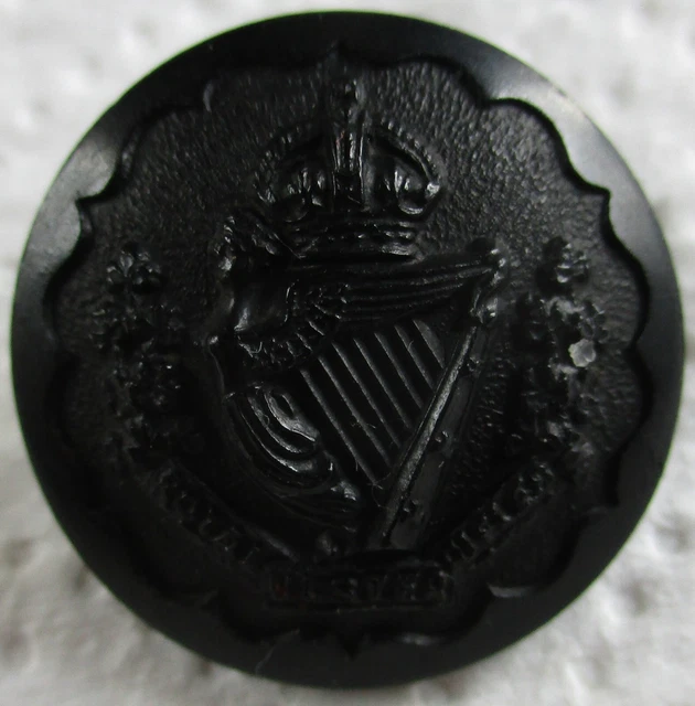 BRITISH ARMY:&ROYAL IRISH RIFLES BLACK HORN BUTTON" (Large, 22mm, WW1 ...