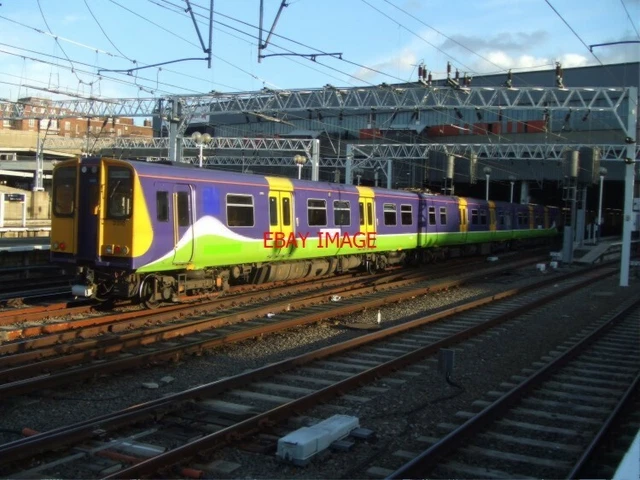PHOTO CLASS 313 3-Car Emu No 313 110 View 2 Departing Euston For ...