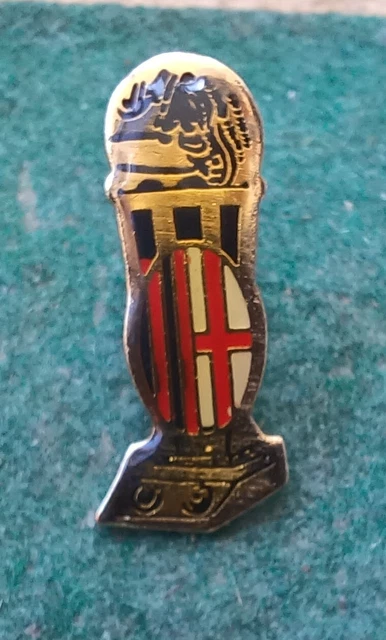 ITALY ITALIA MILAN Calcio Football Enamel Pin Badge Distintivo Spilla ...