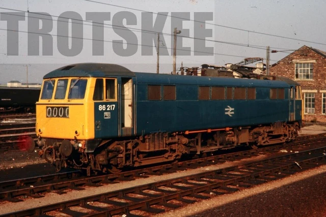 35MM SLIDE BR British Railways Electric Loco Class 86 86217 Carstairs ...