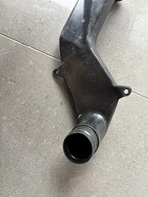 SUZUKI RGV250 VJ21 Plastic Ram Air Intake Duct/ Tube 94454-12C - RGV ...
