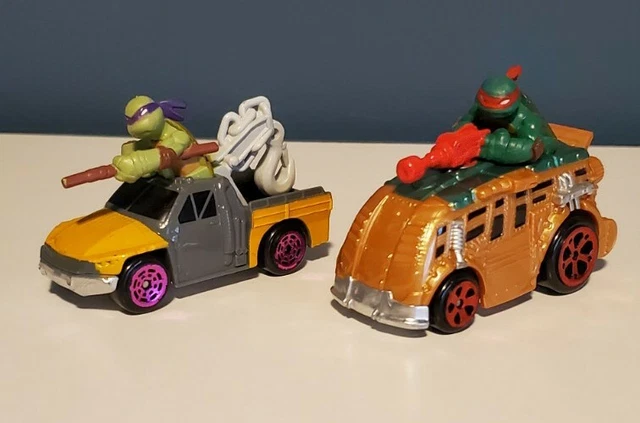 PLAYMATES TMNT RAPHAEL Assault Van Diecast Car Teenage Mutant Ninja ...