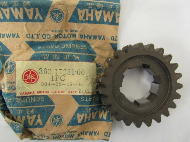 NOS YAMAHA OEM 3rd Wheel Gear(23T) 1973-1974 SC500 363-17231-00 $43.72 ...